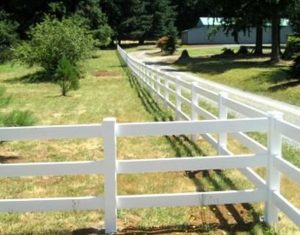 3 Rail Bufftech Vinyl Horse Fence - RanchFence